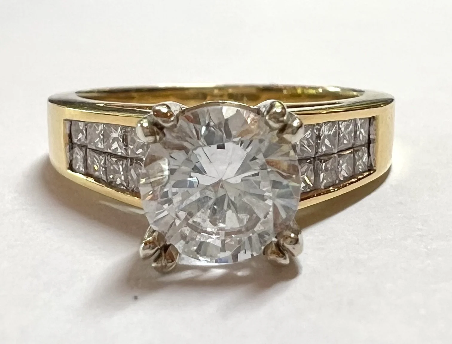 Engagement & Wedding Rings Vancouver WA | Erik Runyan Jewelers