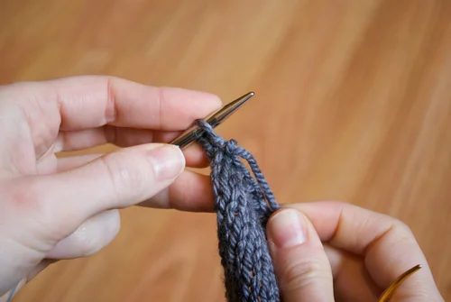 Sewn Bind-Off Knitting Tutorial — Andrea Rangel