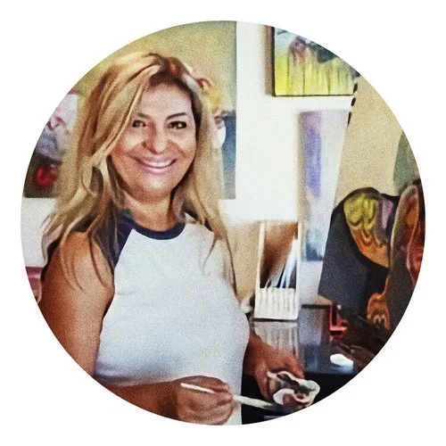 Shalla Javid — The Artists Gallery