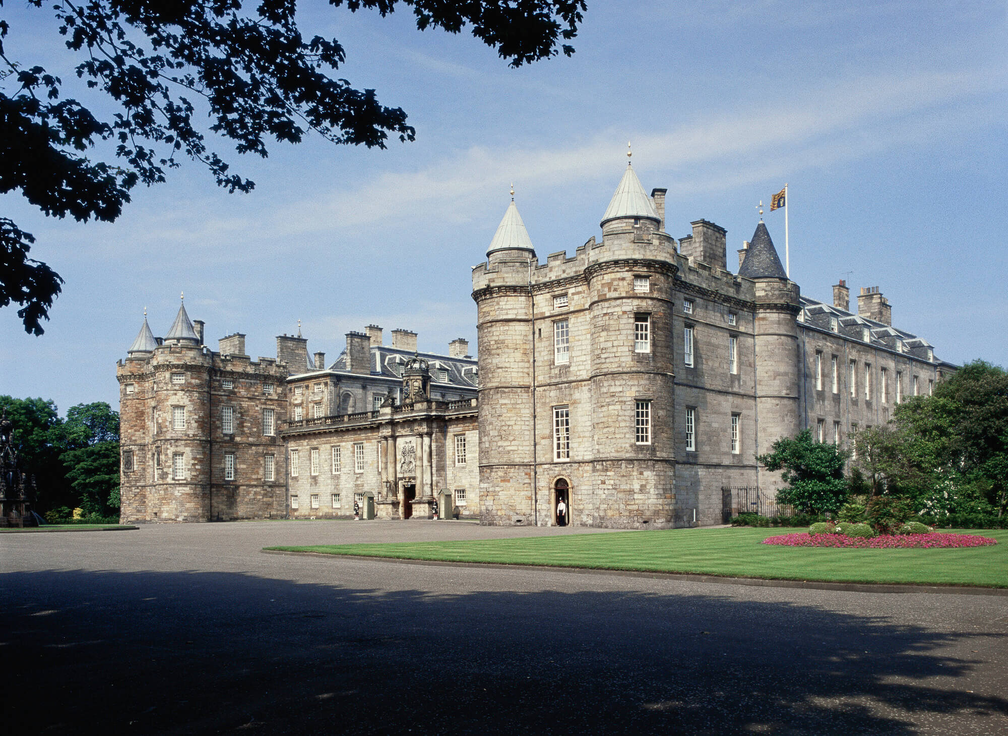 Edinburgh City Guide — This Life Of Travel