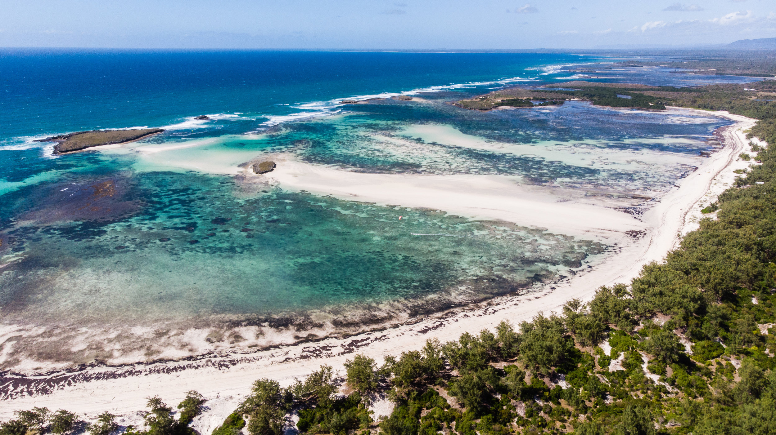 La baie de Sakalava — KiteParadise Best Kitesurf Madagascar Sakalava ...