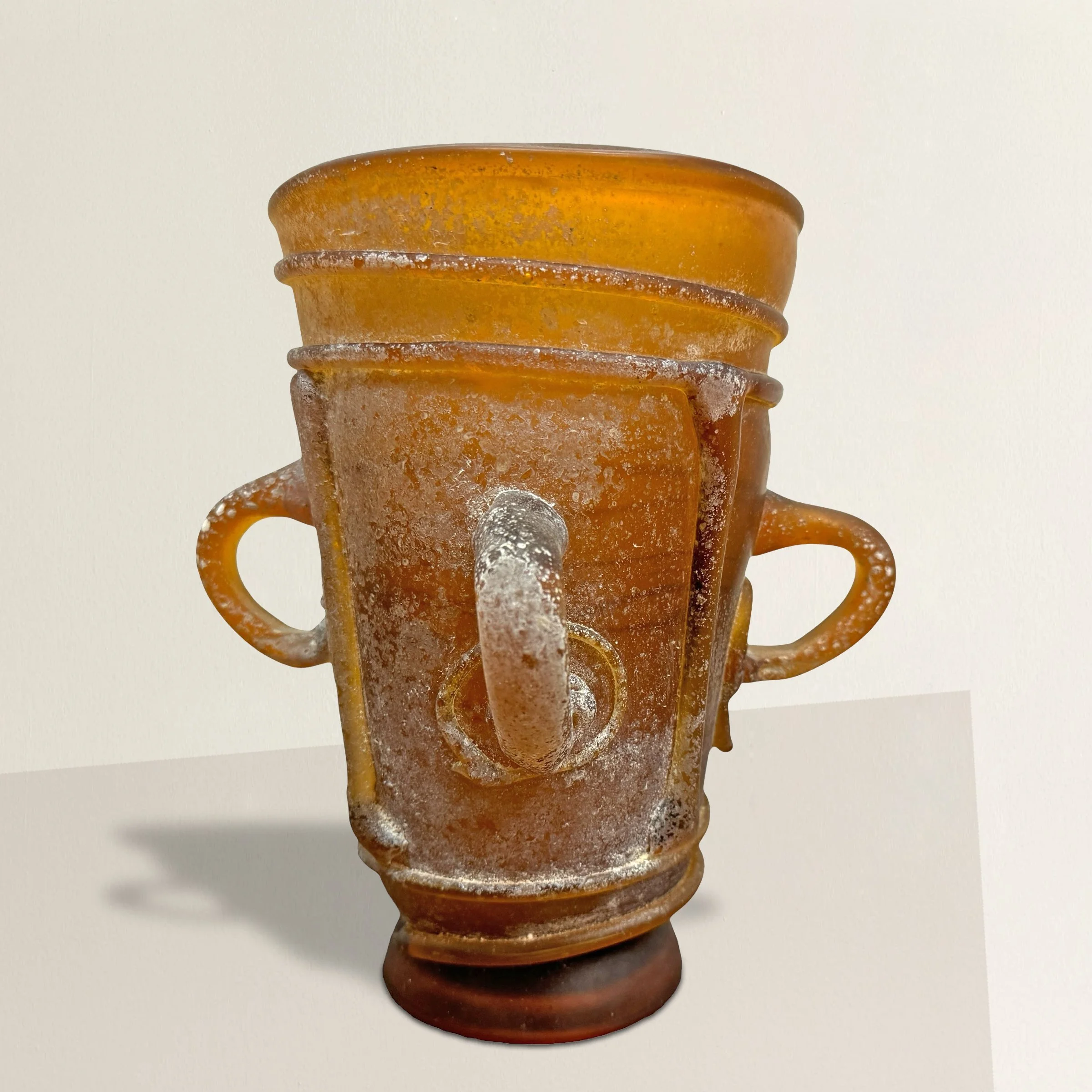 HOME — RIGHT | PROPER