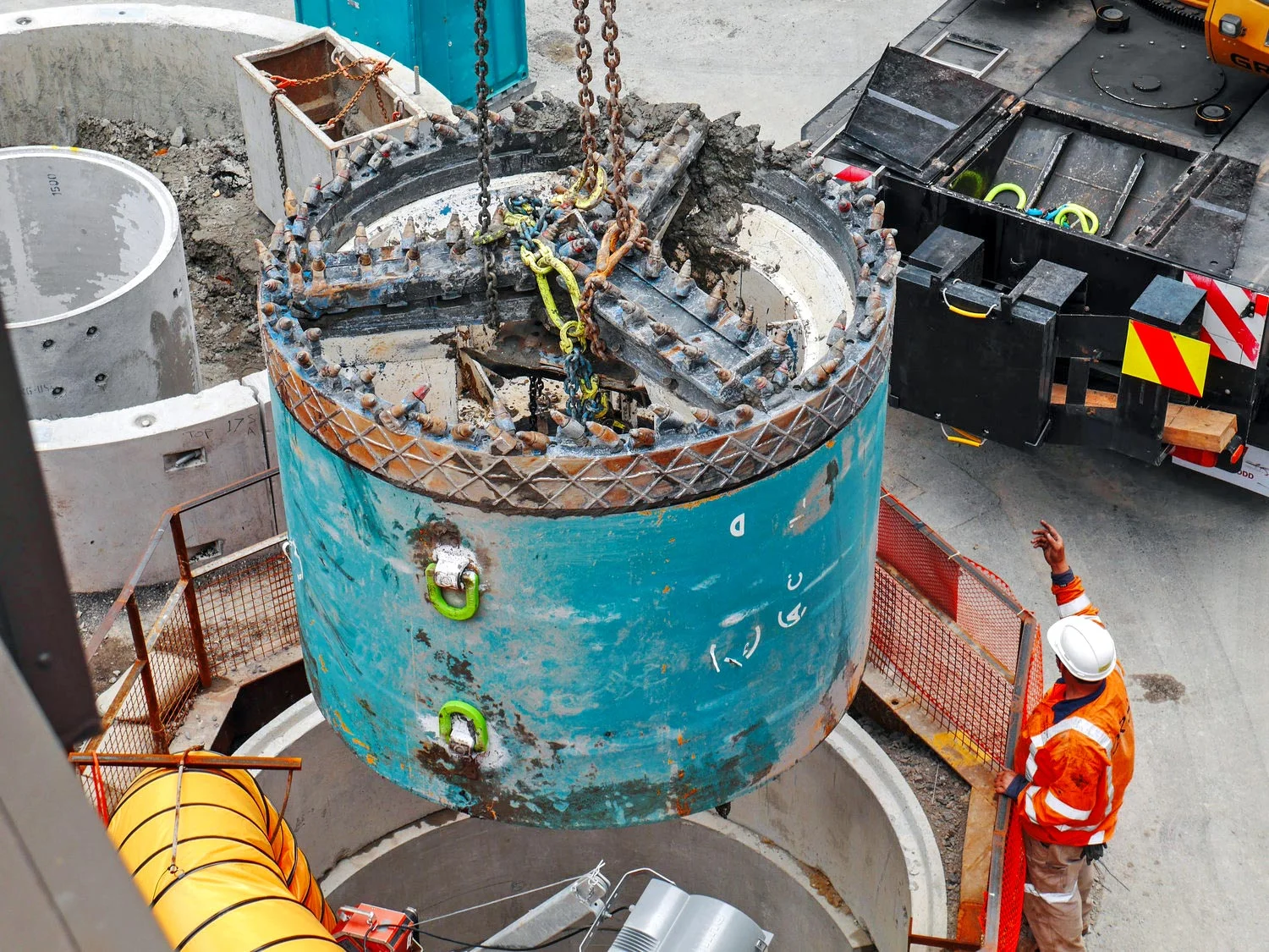 Construction Machines — City Rail Link