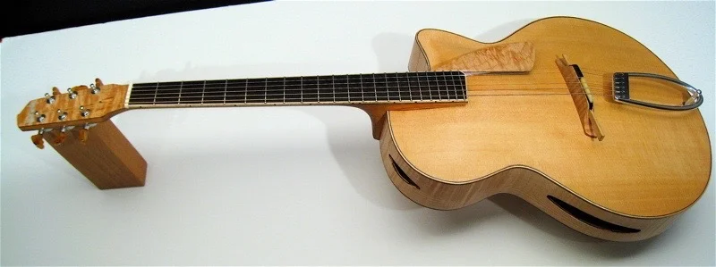 Transfonic Archtop — McCurdy Guitars