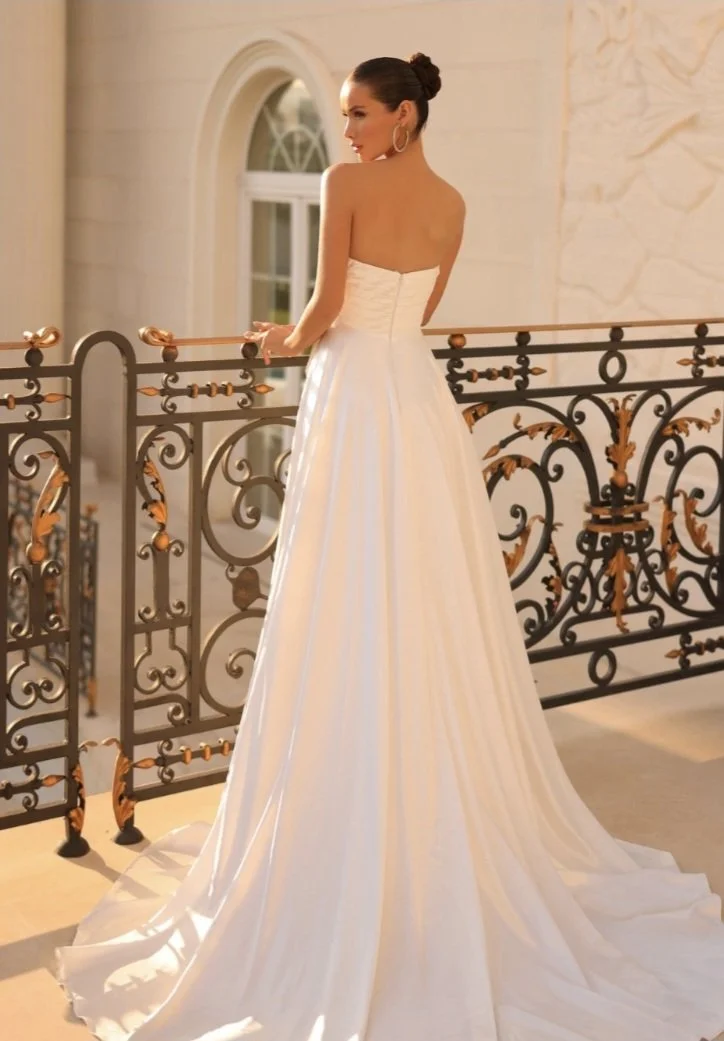 Wedding Dresses in Hamilton – Lace, Mikado & More — Bridal