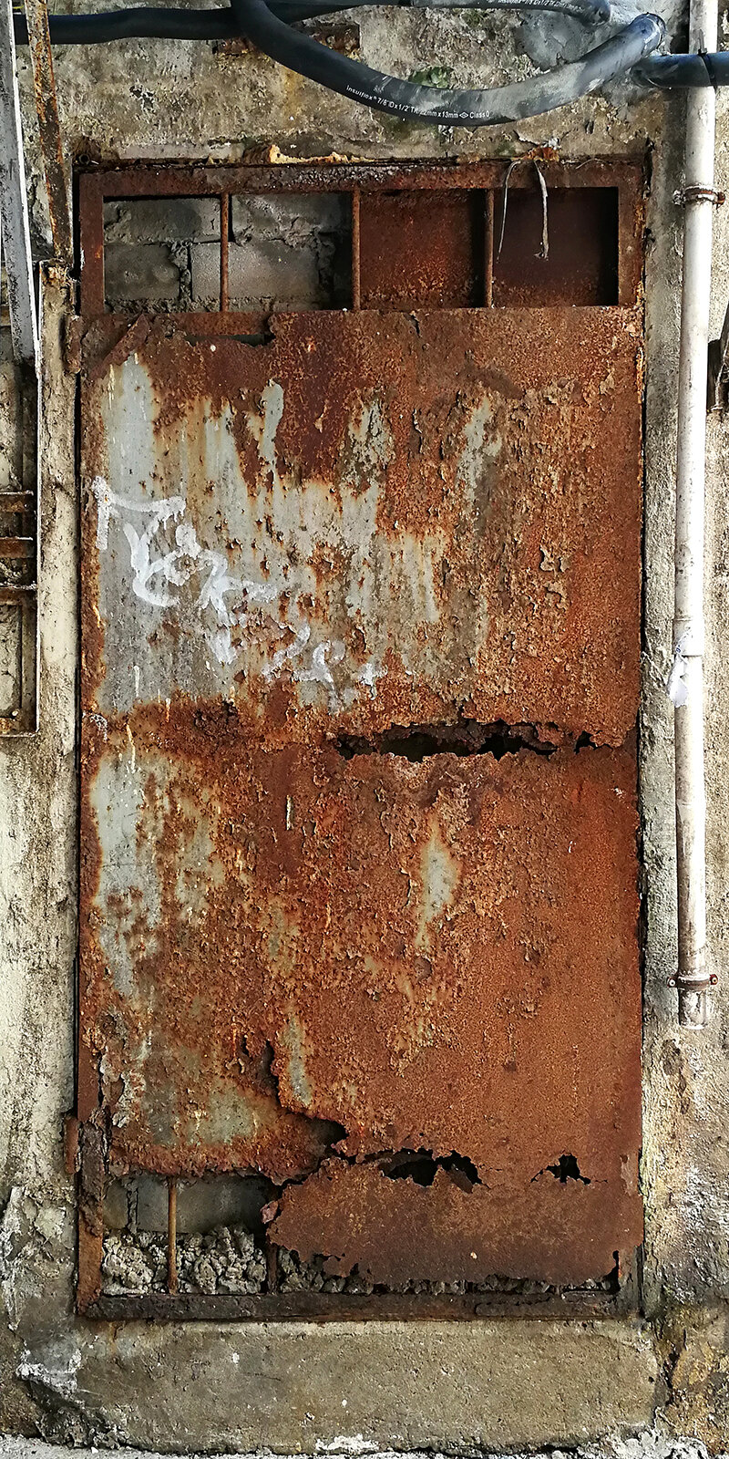 Hong Kong Doors ~ Walter Koditek — Cheung Chau Wave