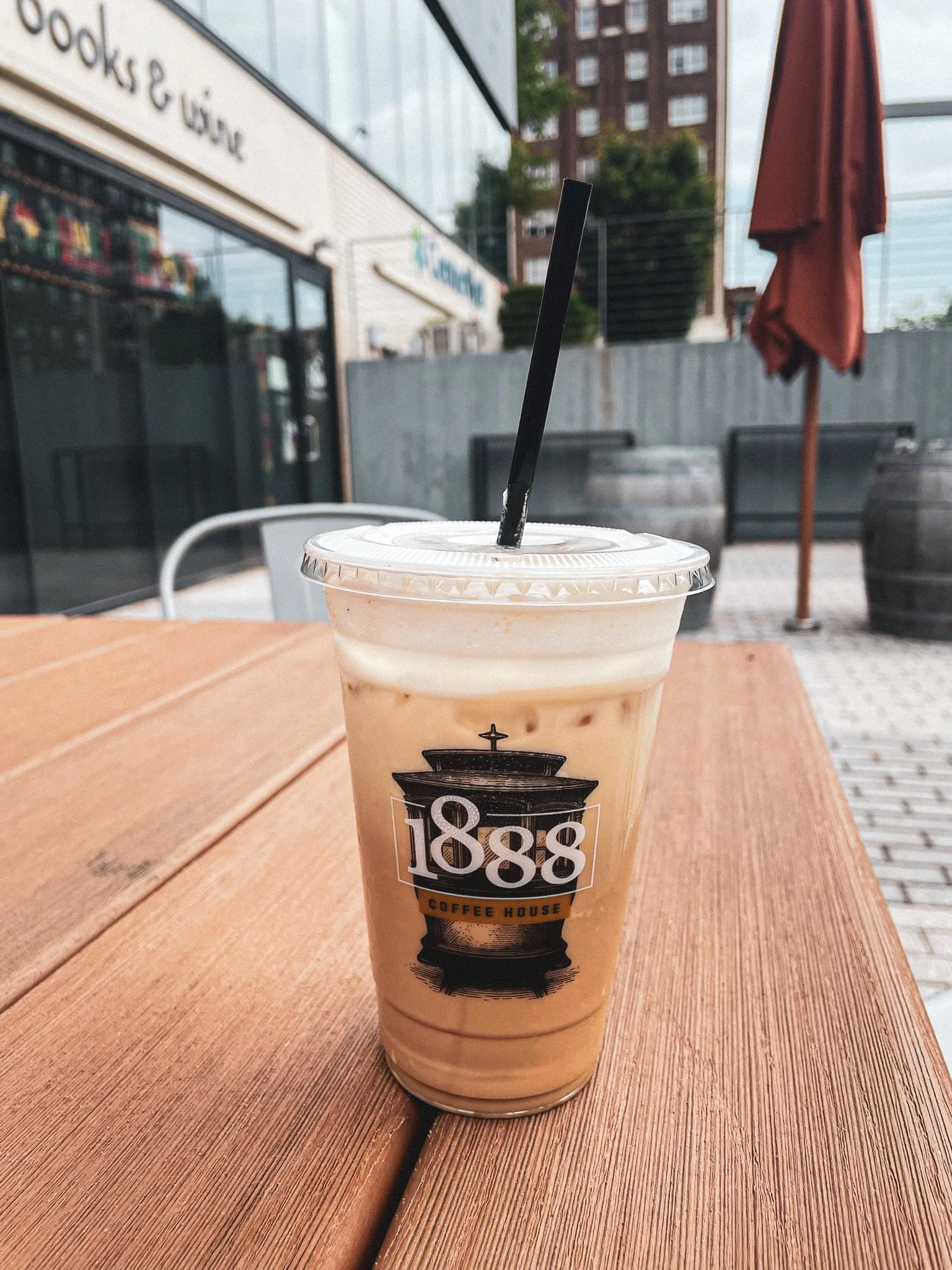 Drinking Coffee in Kansas City: 1888 Coffee House — MIKCexplore