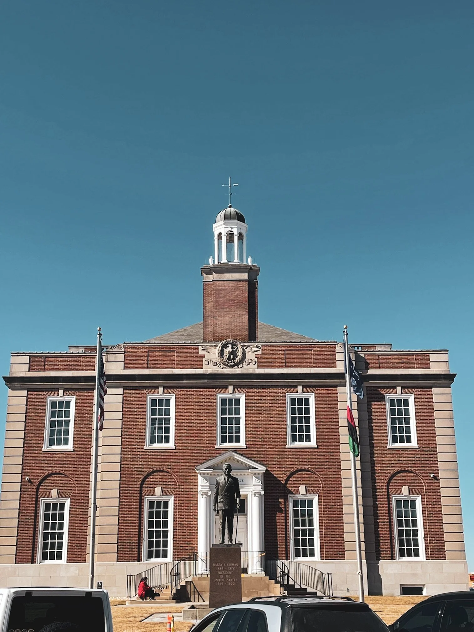 Neighborhood Guide: Independence Square — MIKCexplore