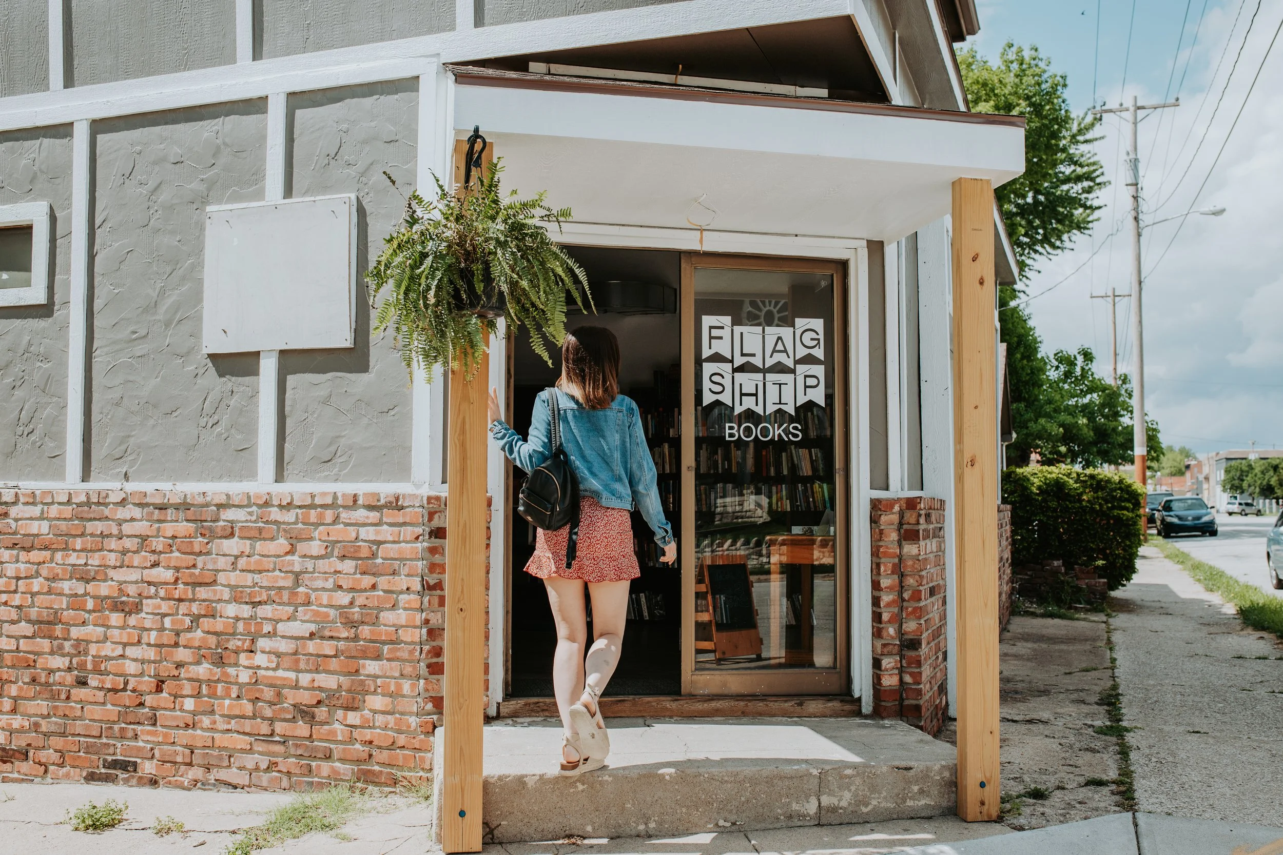 Profile: Flagship Books — MIKCexplore