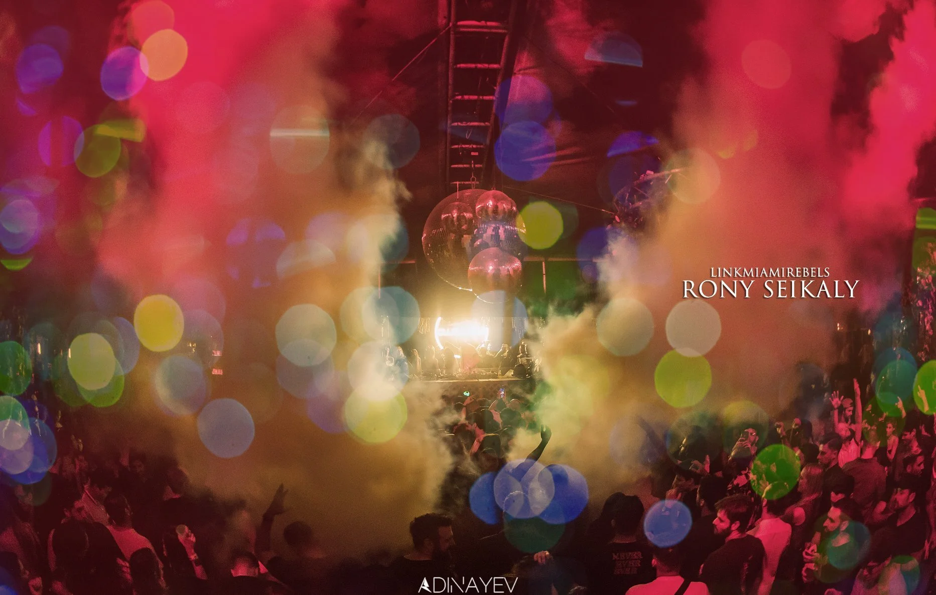 Photos — CLUB SPACE