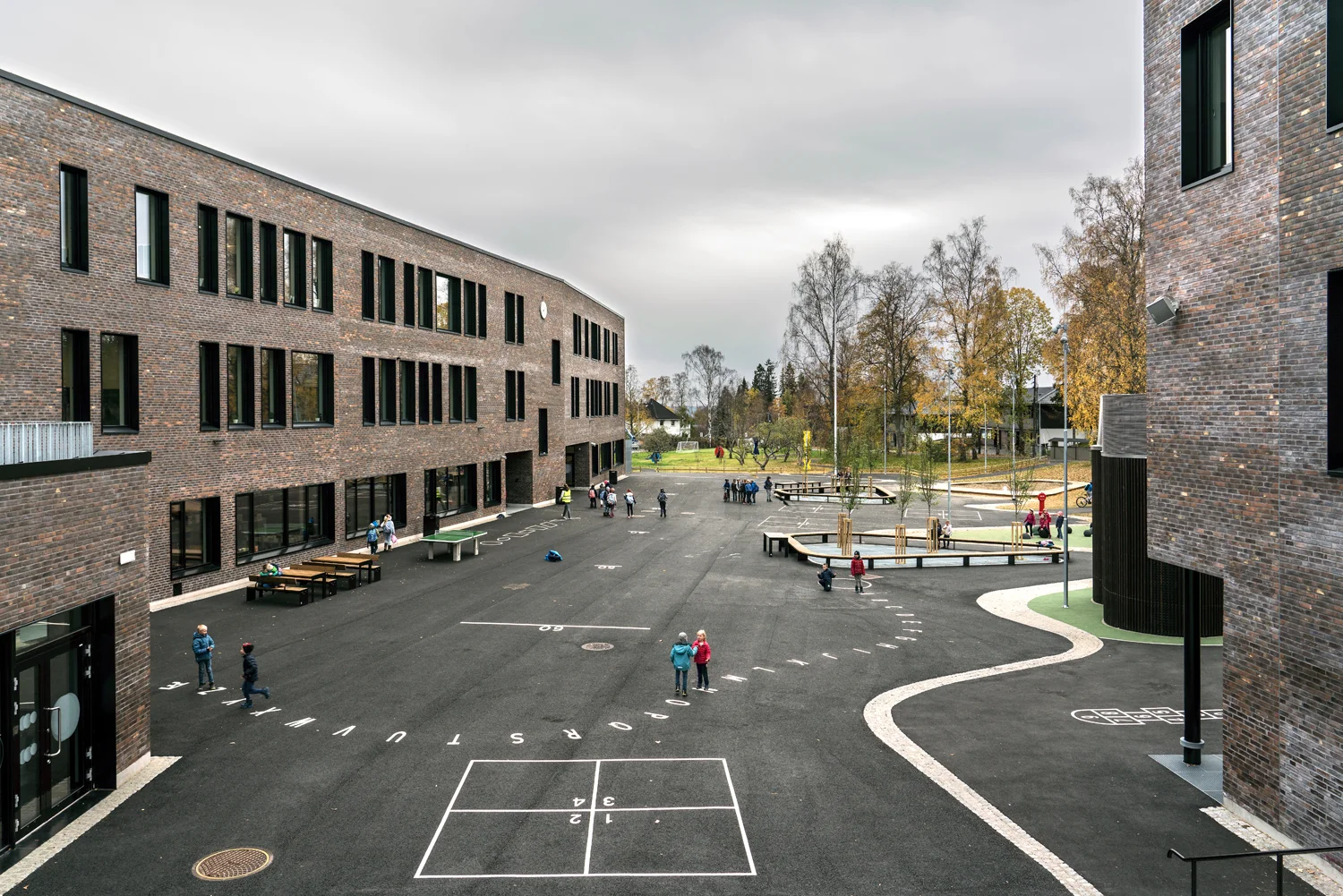 Holmen skole — GASA