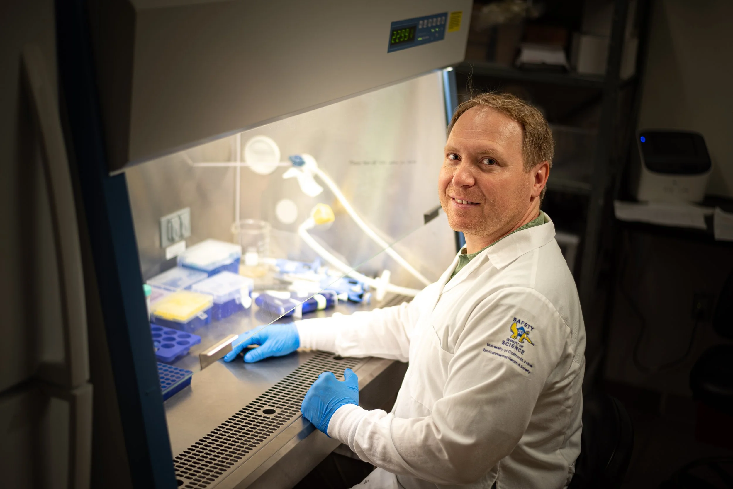 Dr. Aleksander Tworak from UCI Center for Translational Vision Research ...