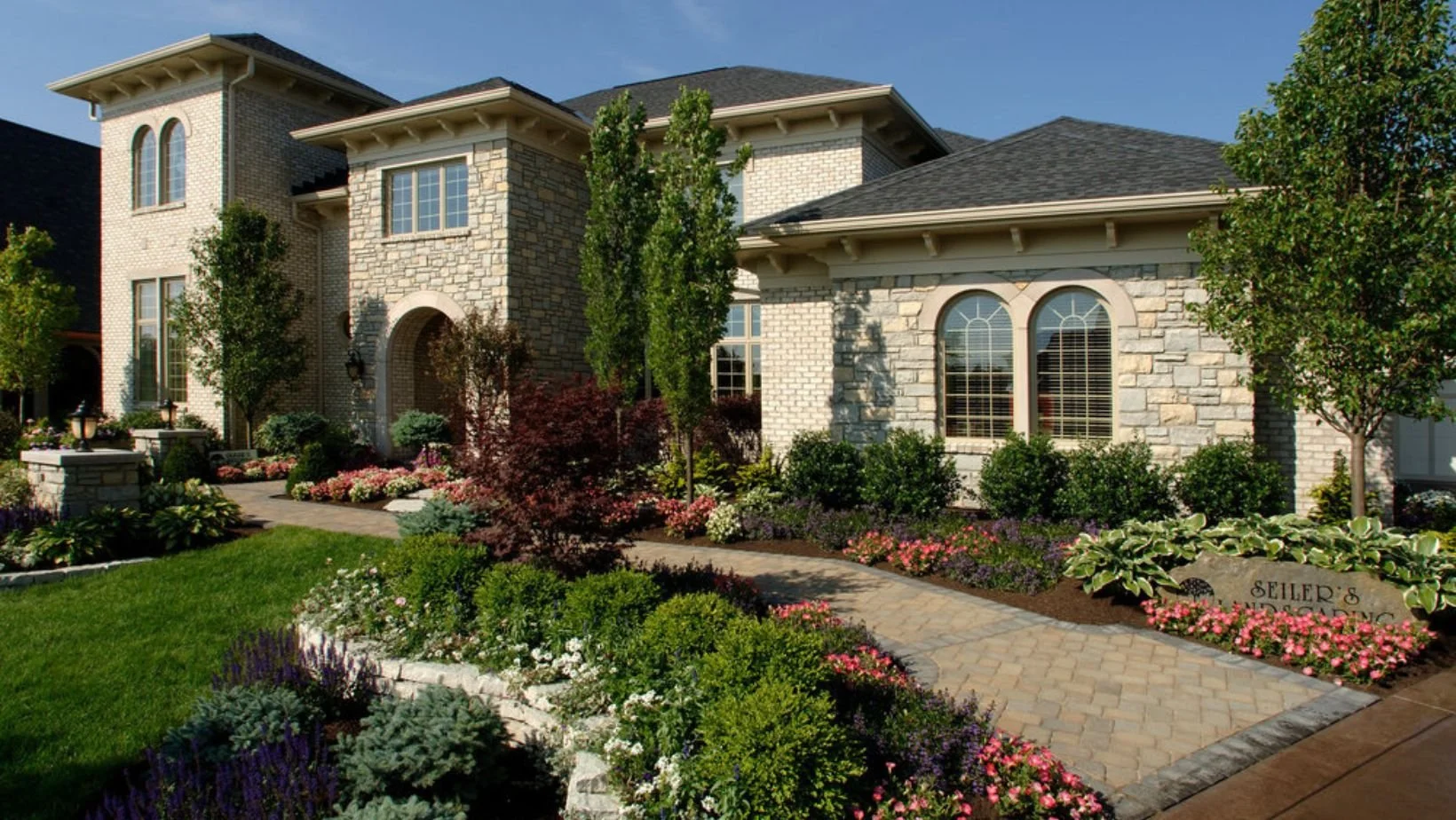 Front Yard With Driveway Landscaping Ideas