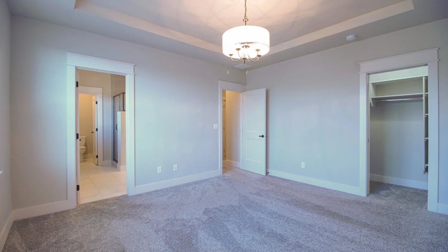 Rental Listing - 3304 E Girdner Drive - 208.properties