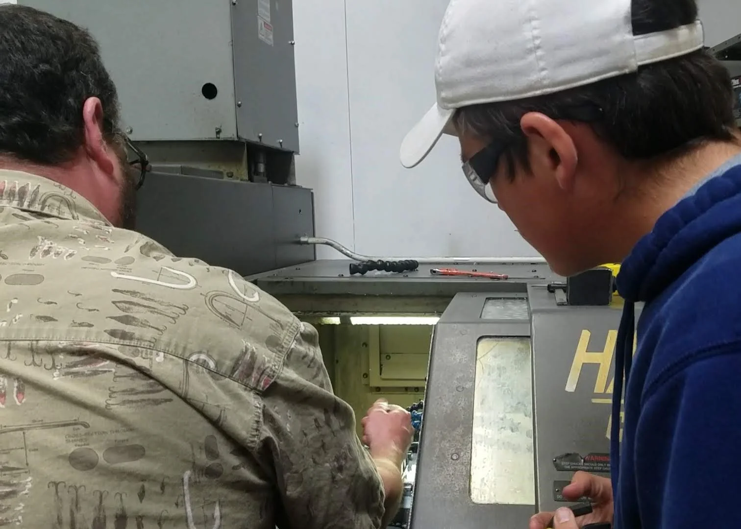 Tiger Manufacturing — A.R.E. Manufacturing Inc.