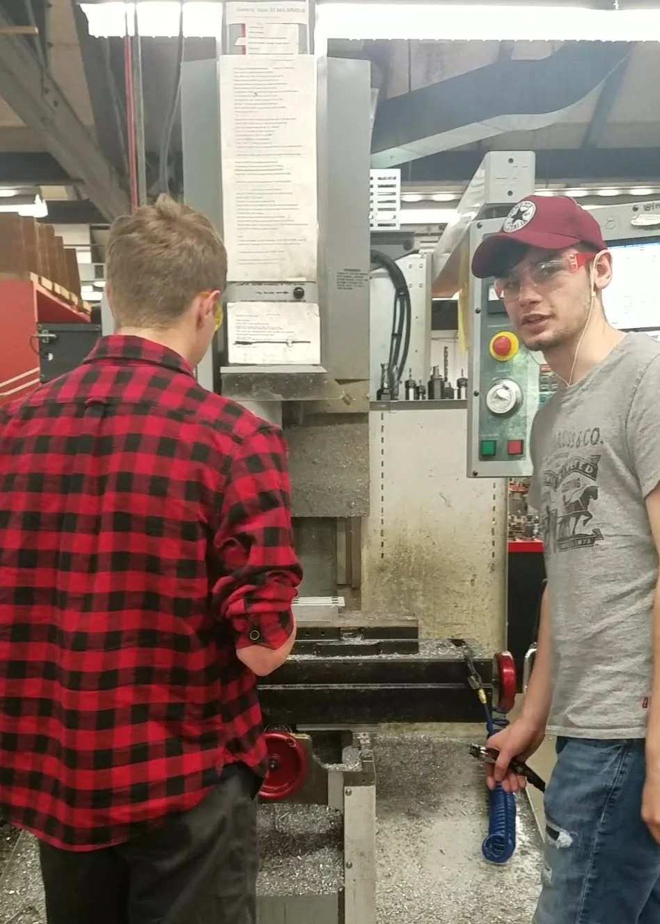 Tiger Manufacturing — A.R.E. Manufacturing Inc.