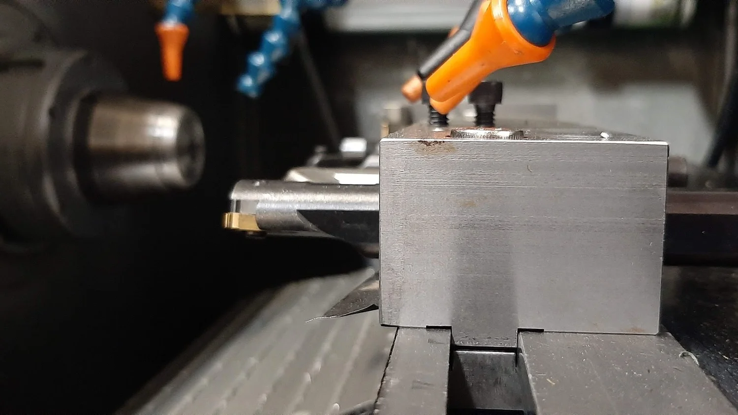 Tiger Manufacturing — A.R.E. Manufacturing Inc.