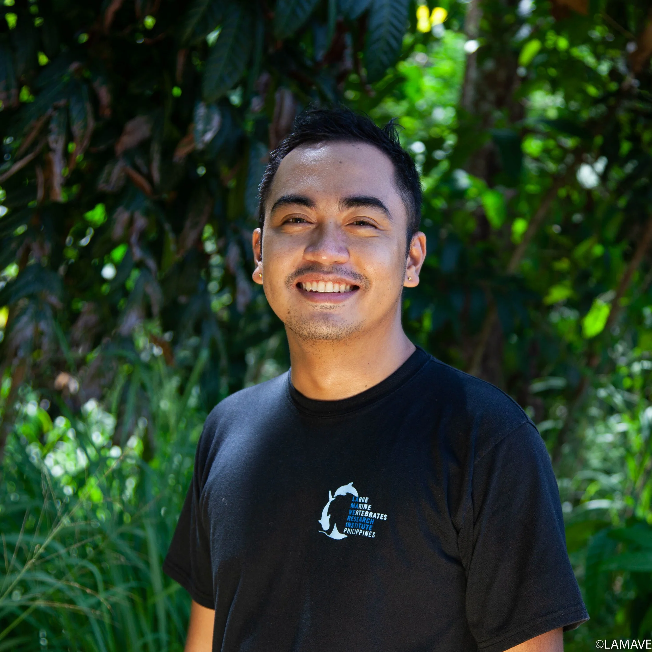 Meet the LAMAVE team — Large Marine Vertebrates Research Institute ...