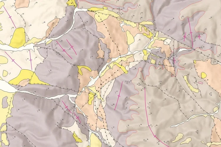 How to display anticlines / synclines in QGIS - Tutorial — Hatari Labs
