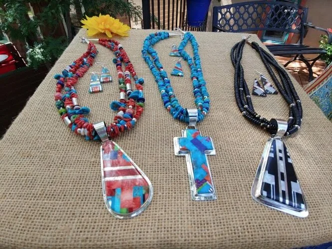 Mitchell's Silver Artist Display — DiscoverRUIDOSO.com | Travel ...