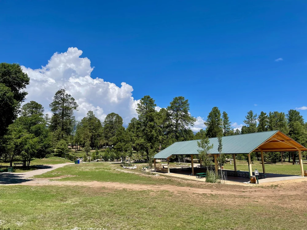 5 Chill Ways To Enjoy National Eat Outside Day in Ruidoso ...