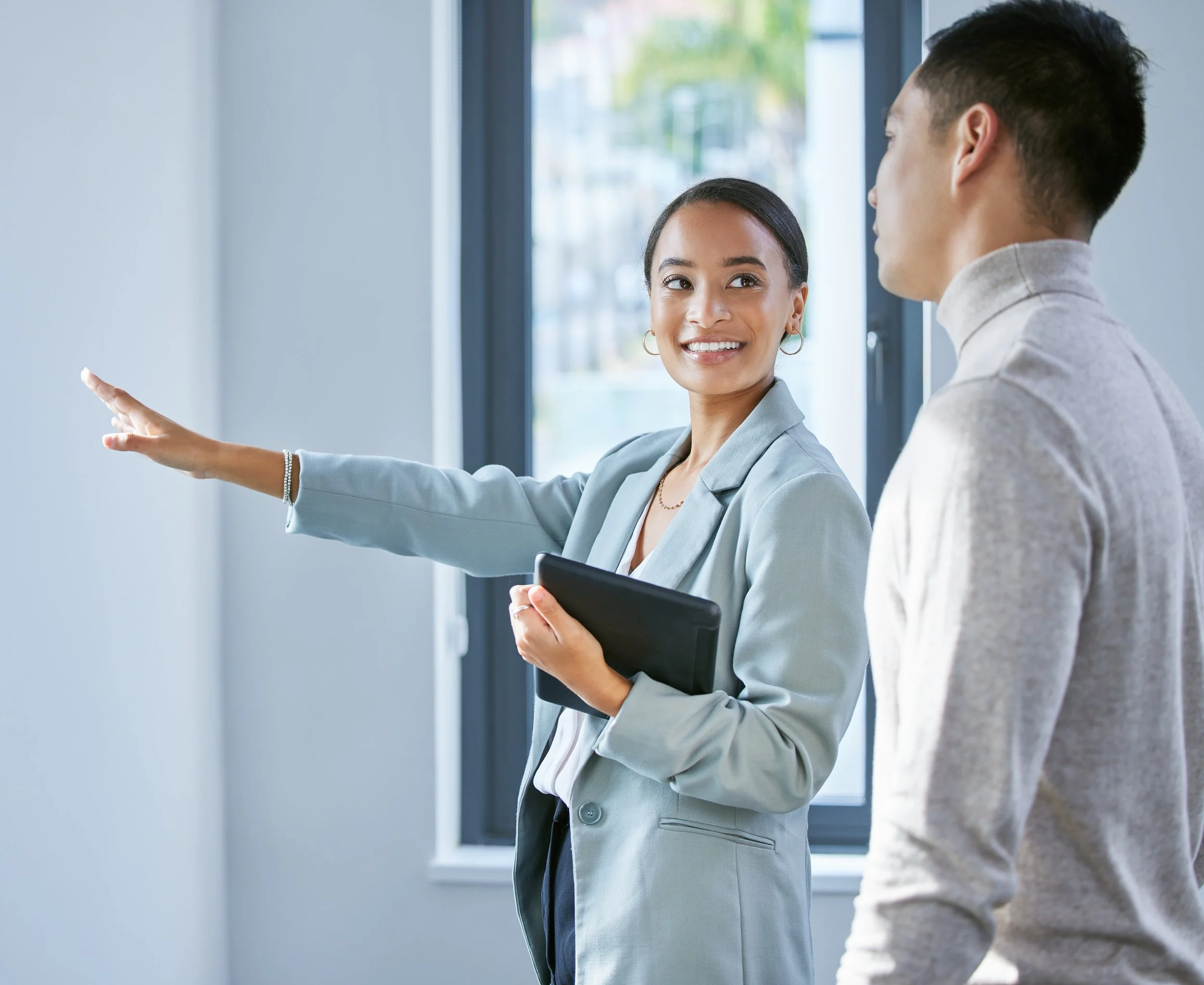 Real Estate Leads: Pay at Closing Pros and Cons for Lead Generation