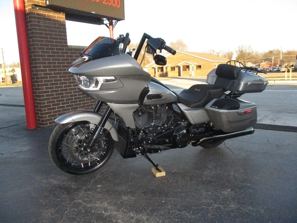 2023 H-D FLTRXSE Custom CVO Road Glide — Sterling Motors Inc/Hot Rods ...