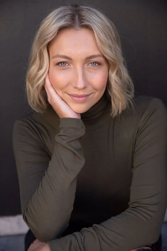 Zoe Coppinger — Helen Pandos Management