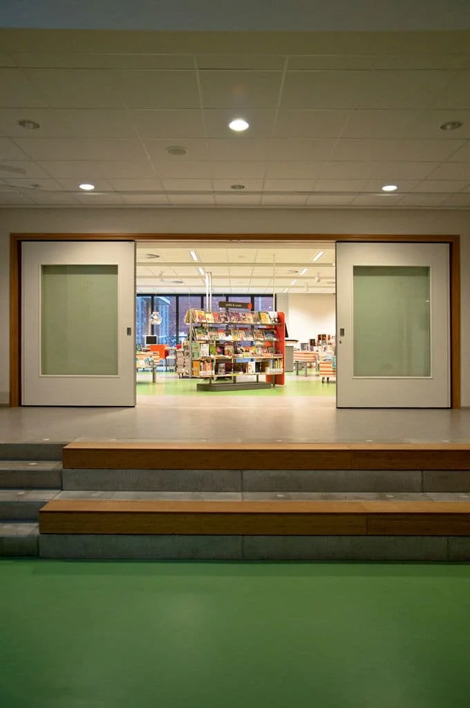 London Wall Slide | Movawall Systems