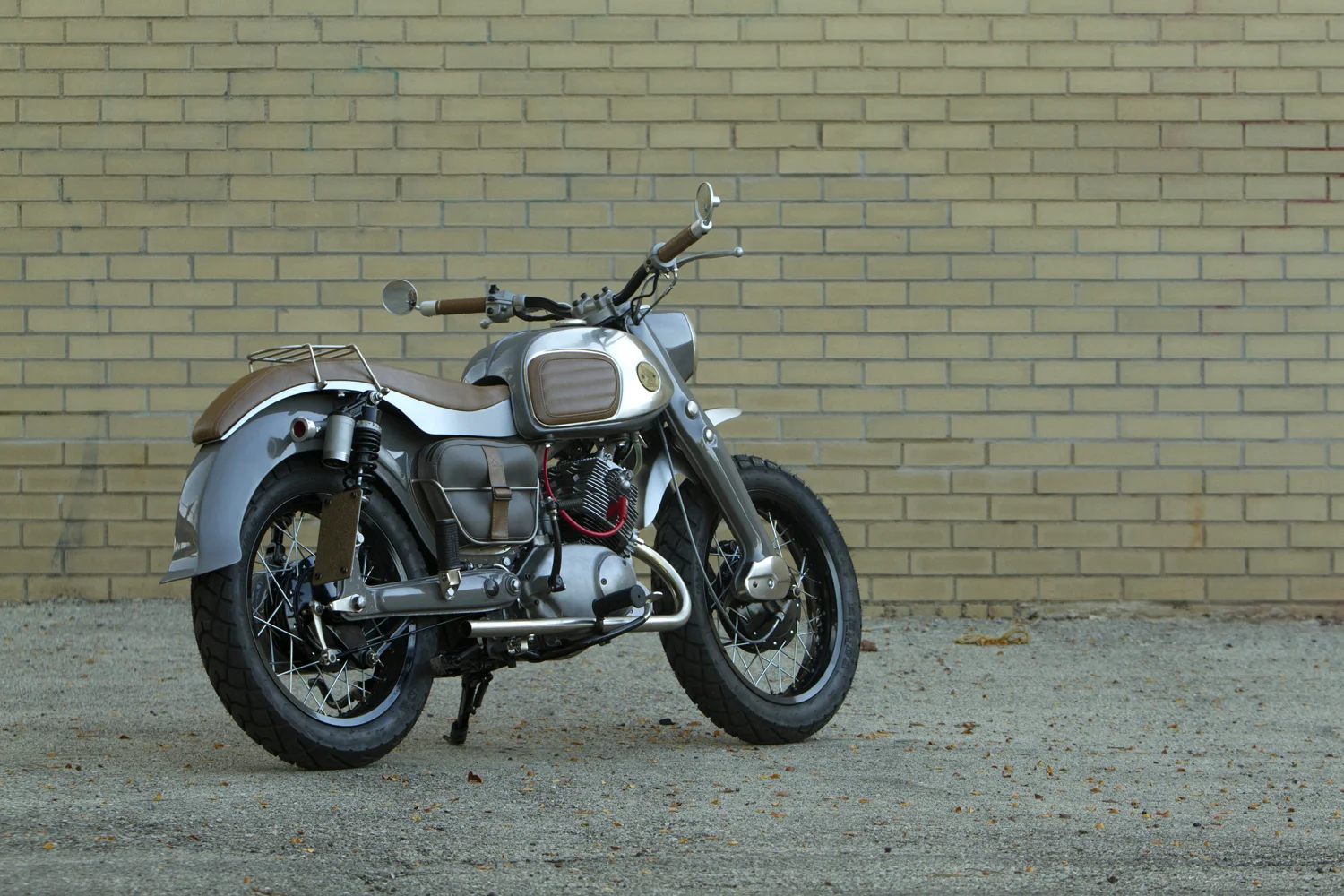 1962 Honda CA95 — Moto-Mucci