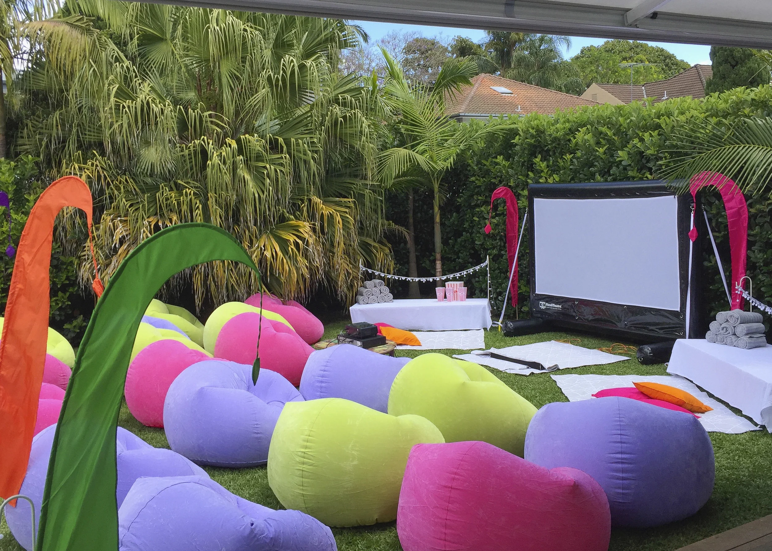 Backyard Cinema — STAGE MY EVENT