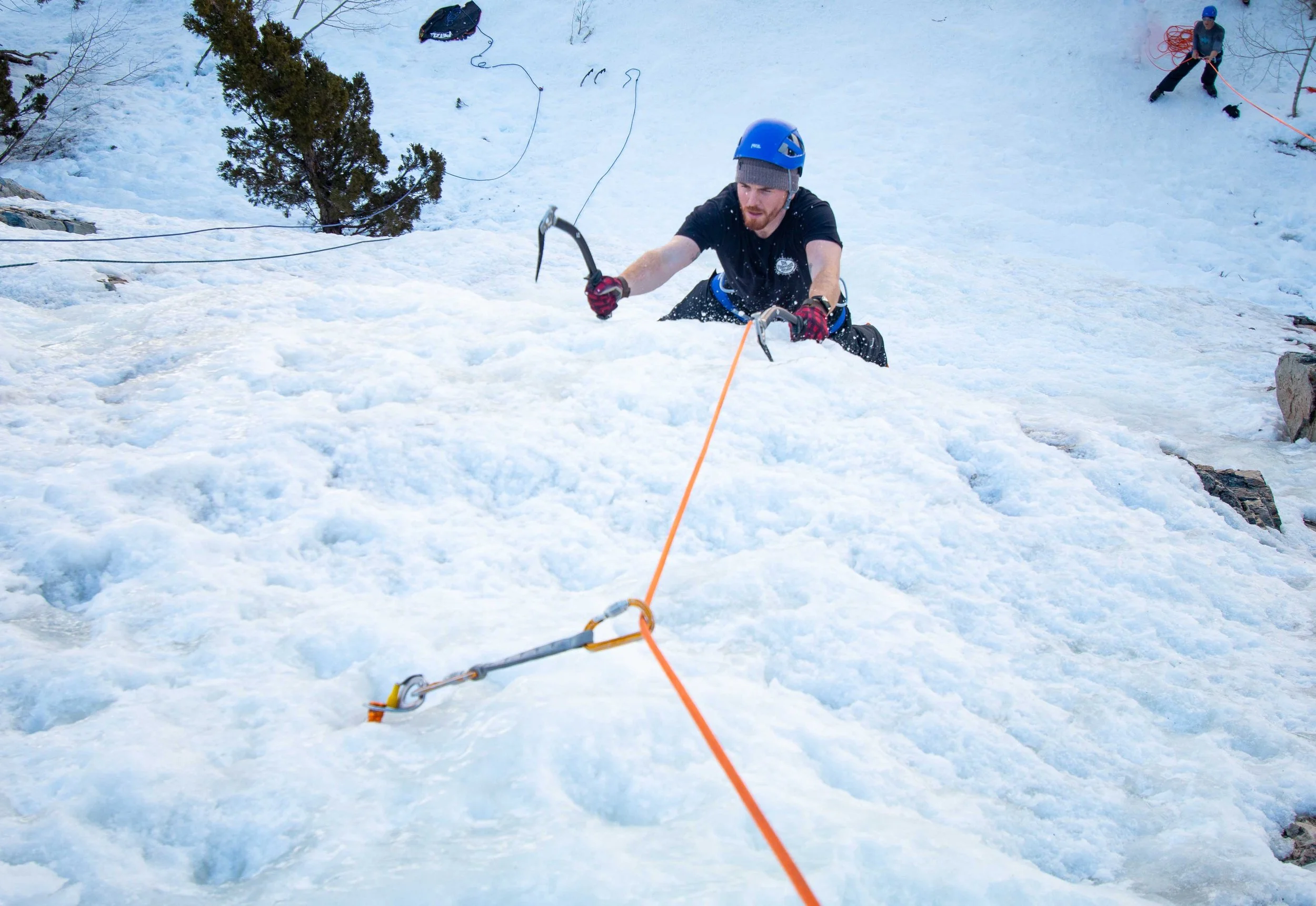 Intro to Ice Climbing — Golden State Guiding