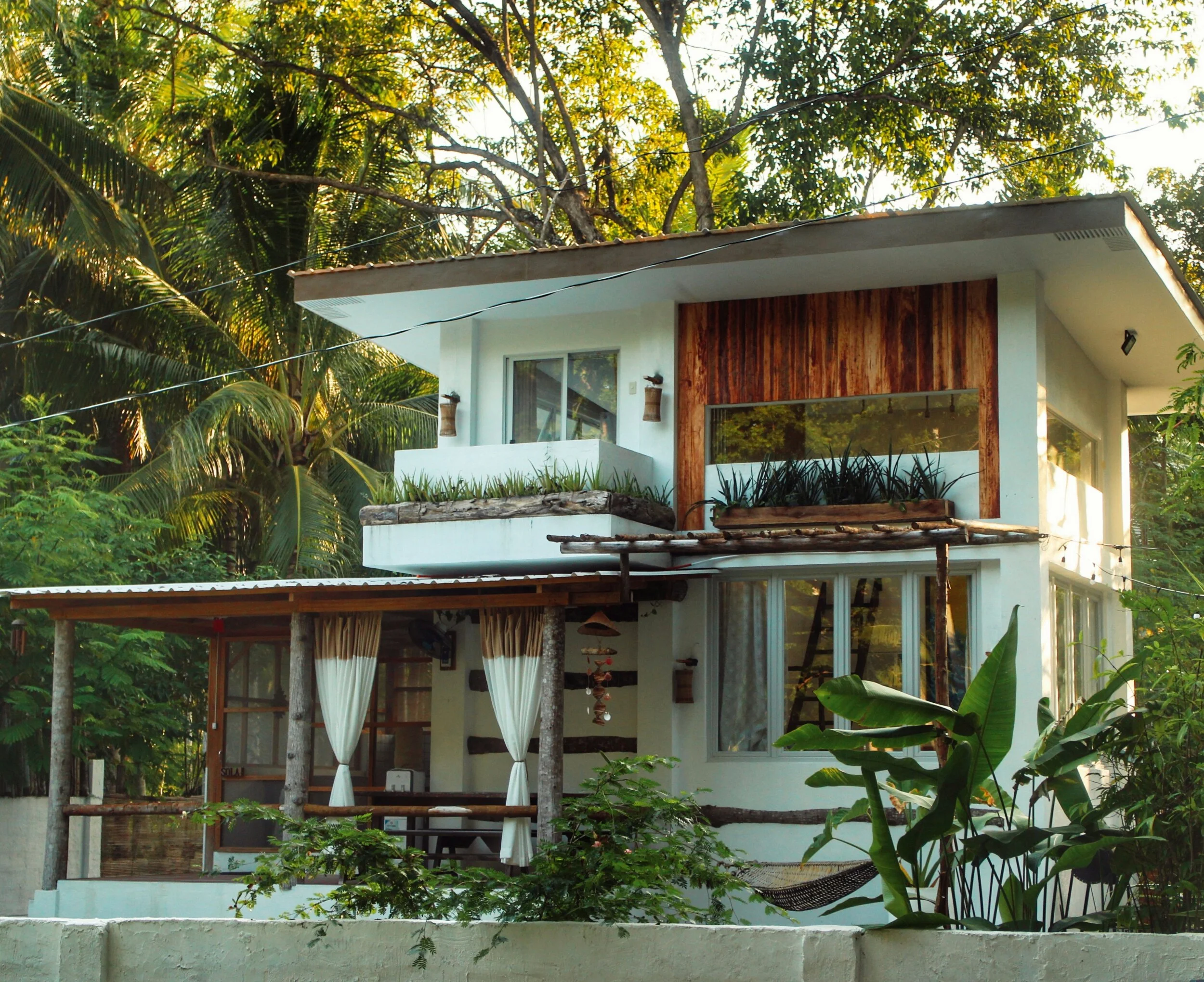 Sola Tropical Cottage — TROPICAL KANAKBAI