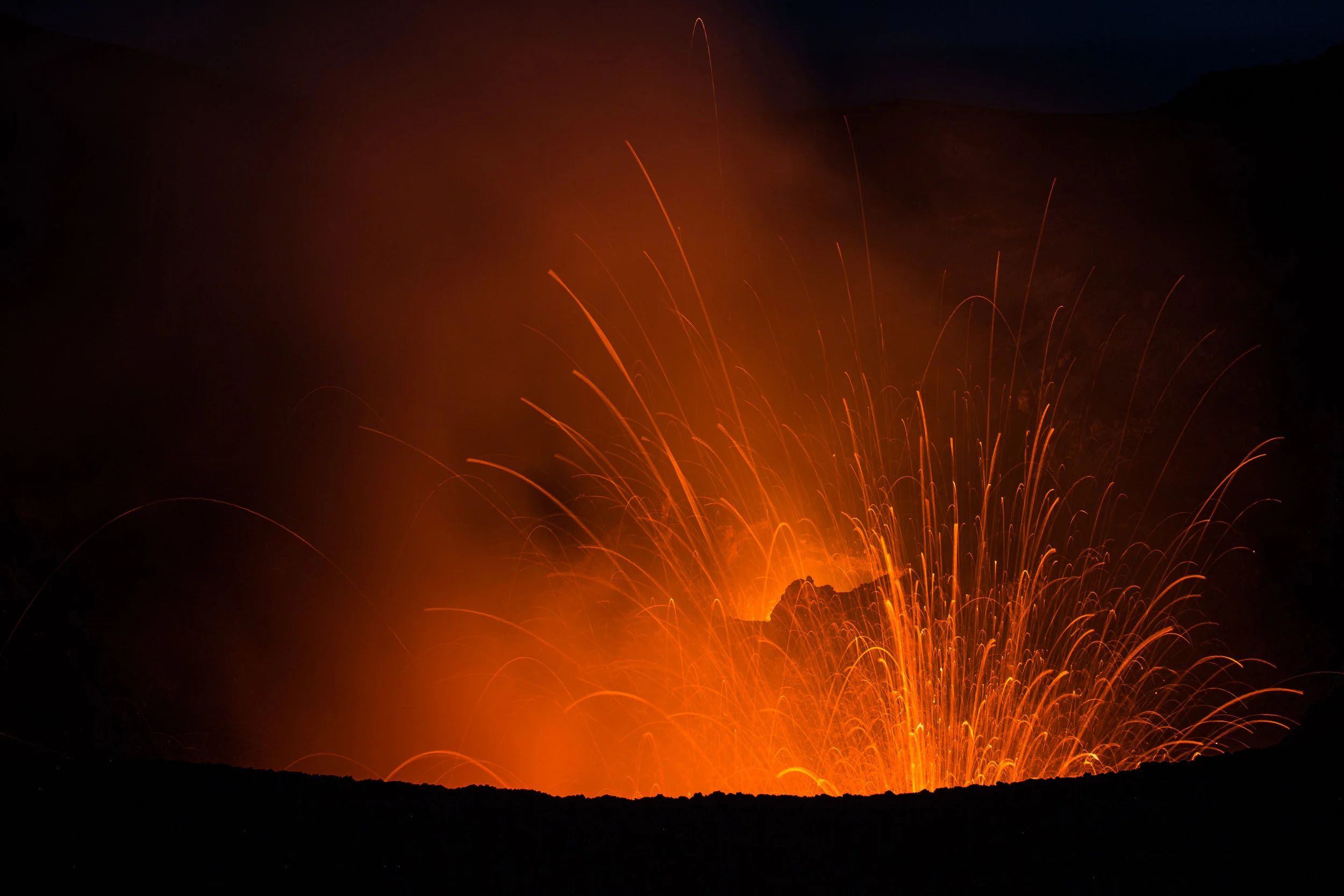 Mt Yasur Volcano, Vanuatu - How to Get There — YOLO Traveller