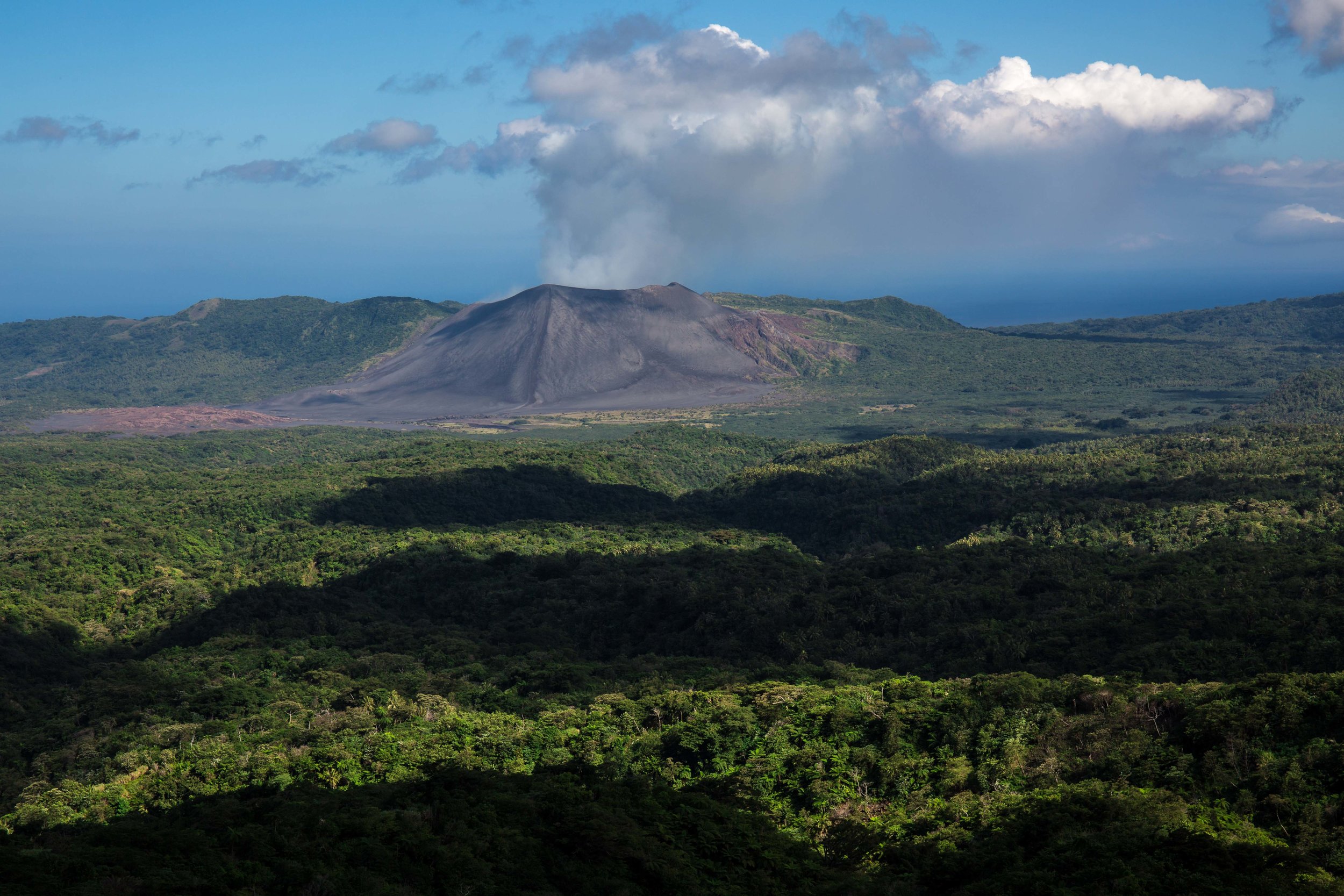 Mt Yasur Volcano, Vanuatu - How to Get There — YOLO Traveller