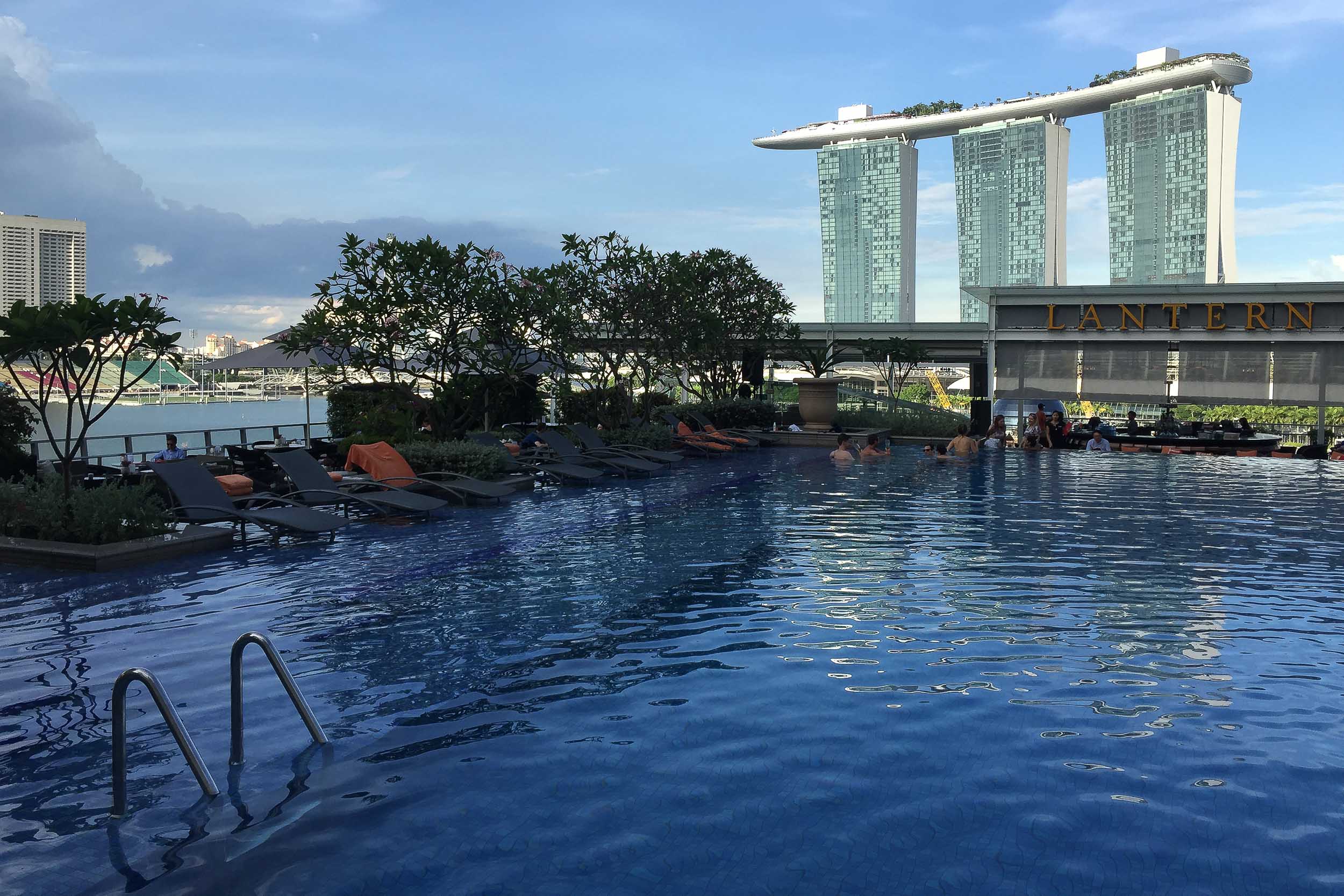 The Fullerton Bay Hotel, Singapore — YOLO Traveller