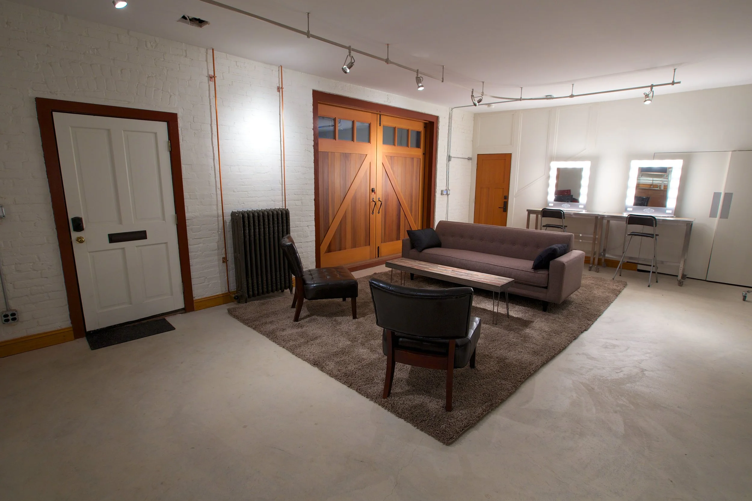 StudiowerksDC - Photo, Film/TV Studio.