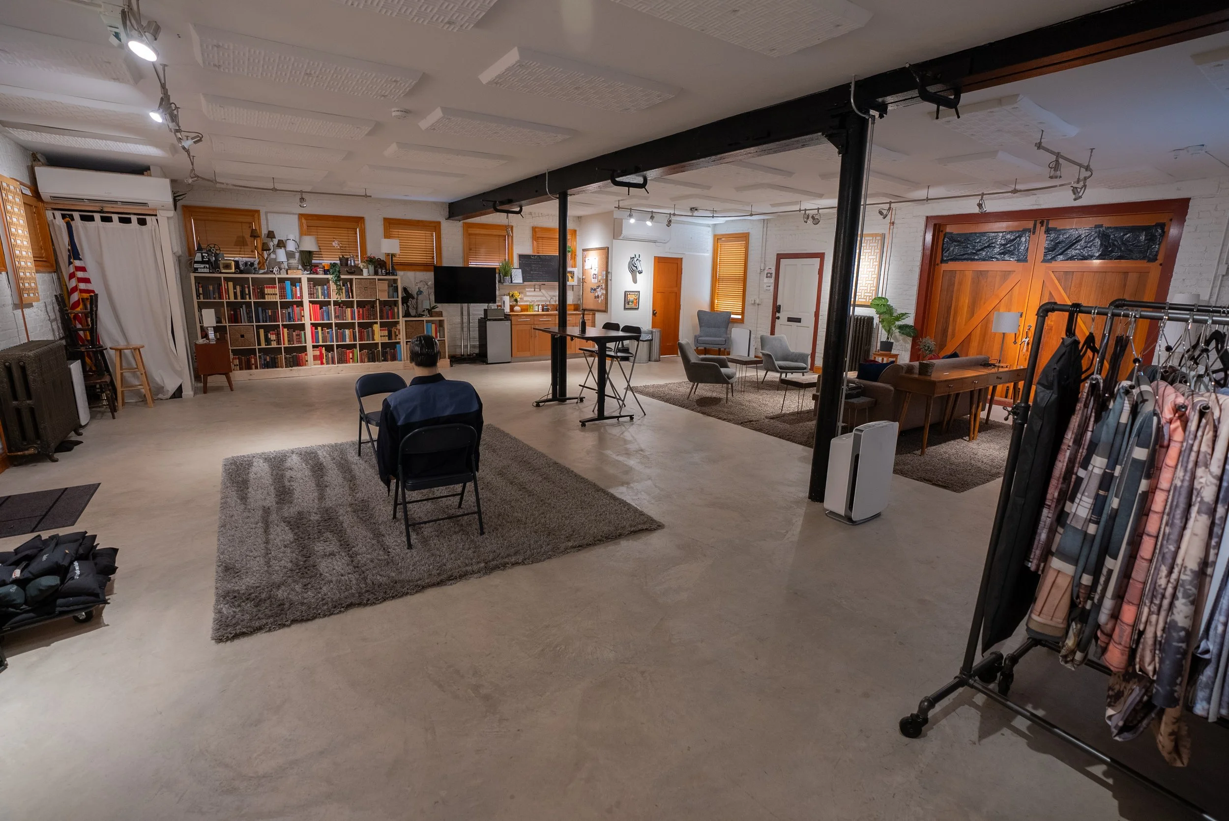 StudiowerksDC - Photo, Film/TV Studio.