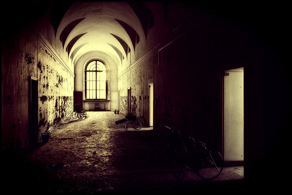 MY 13 FAVORITE GHOST FILMS — American Hauntings
