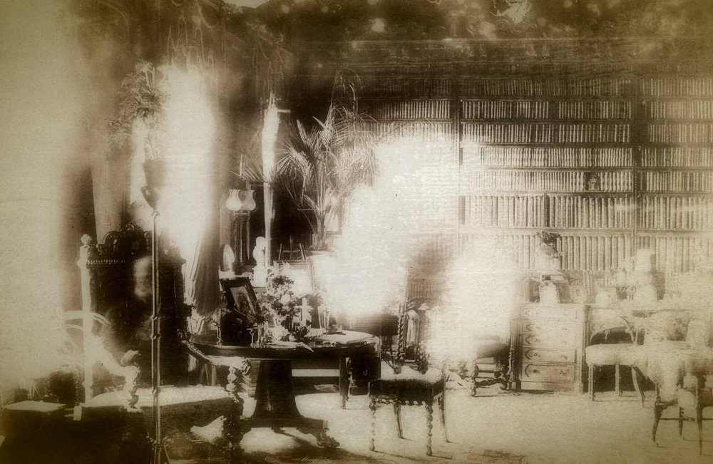 SPIRIT PHOTOGRAPHY — American Hauntings