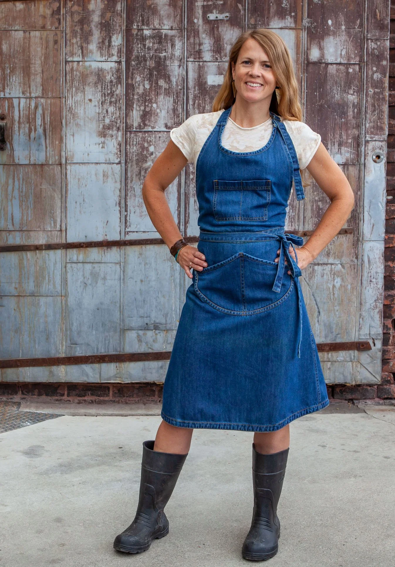 Sustainable denim clothes in Scandinavian design — tove | sustainable ...
