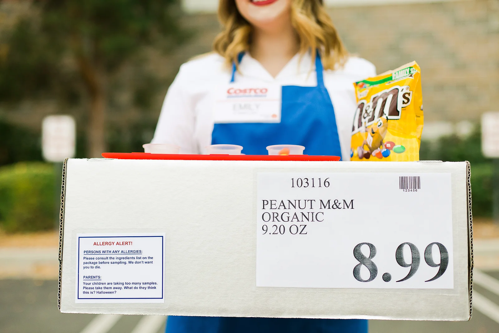 KIM FAM COSTUMES 2016 Costco Sample Lady Hotdog Costumes That We KIM FAM COSTUMES 2016 Costco Sample Lady Hotdog Costumes That We
