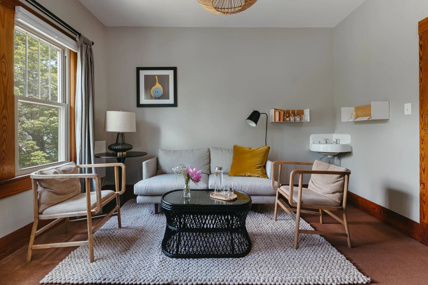 A Curated Stay Rooted in Exceptional Dining and Nature — The DeBruce