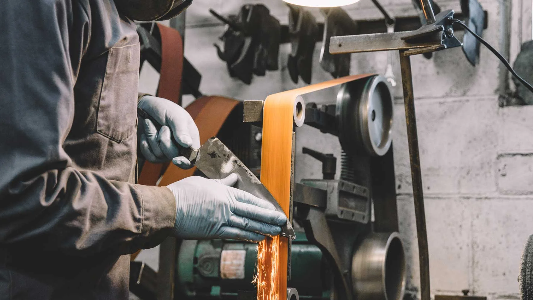 Fire Horse Forge // Seattle Knife Making Classes