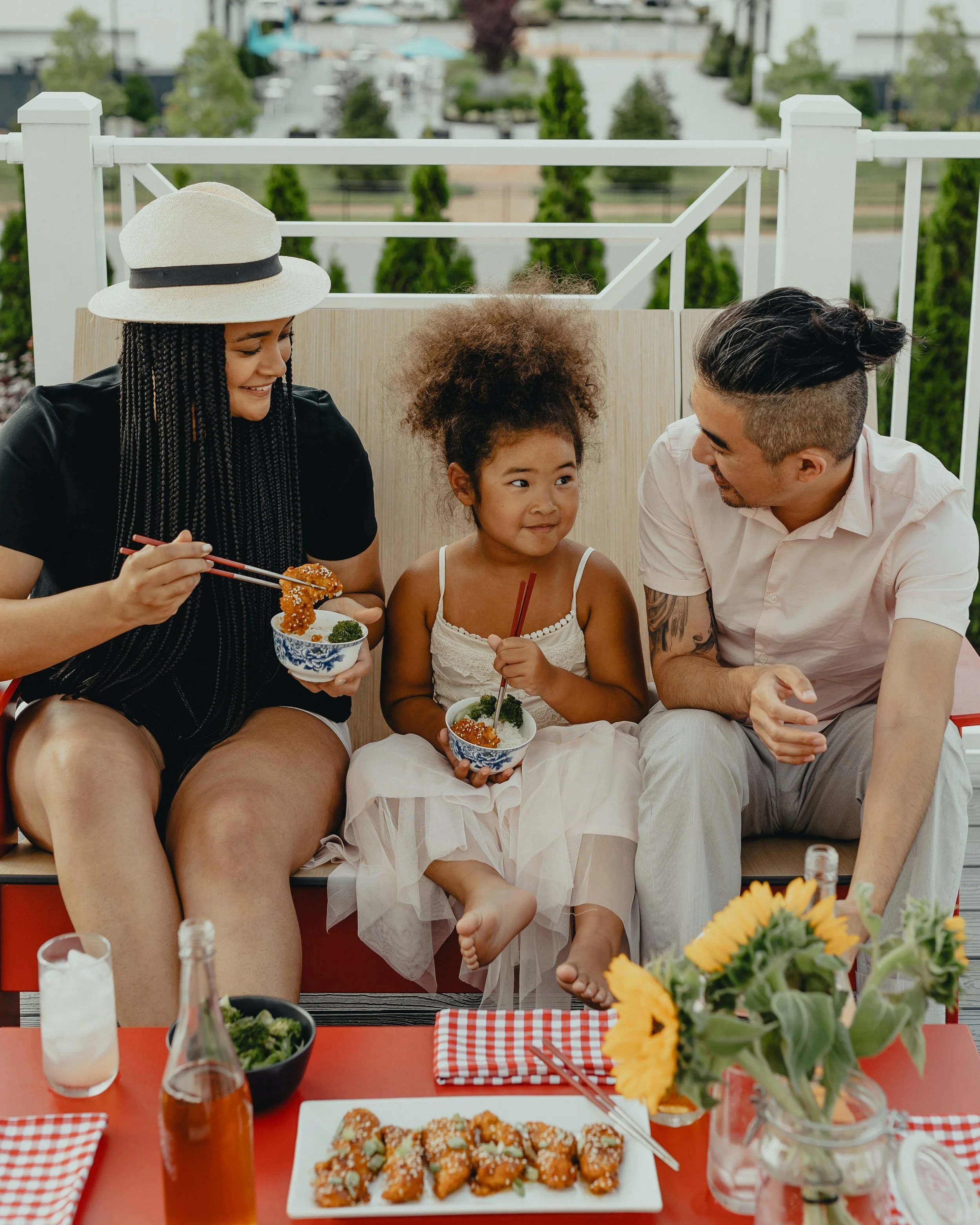 How to Integrate Traditions in a Multicultural Family
