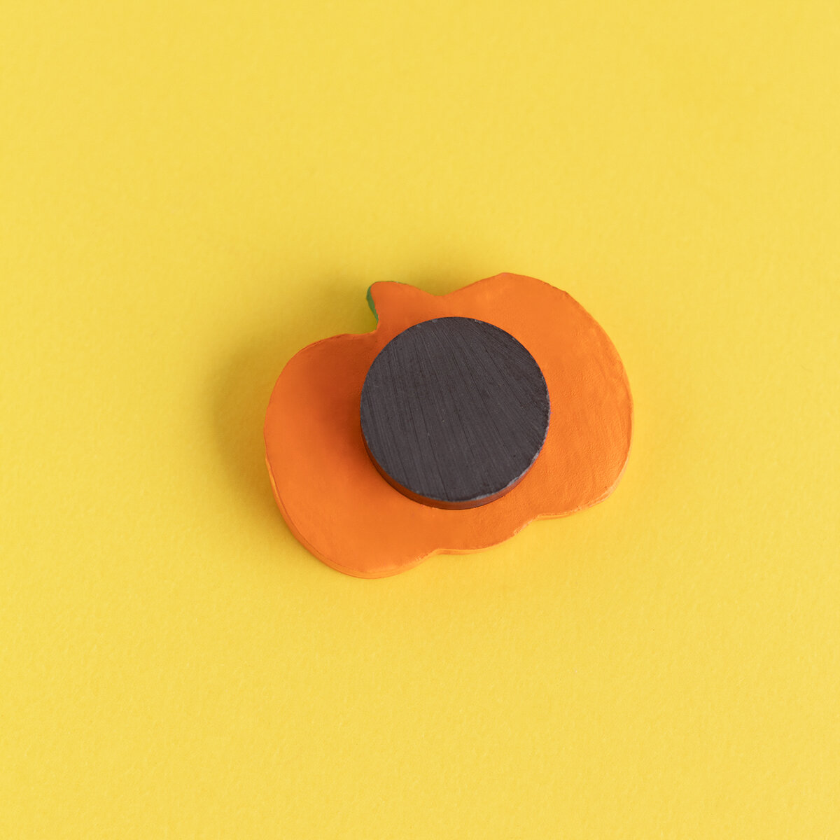 DIY Jack-O-Lantern Magnets — Mixbook Inspiration