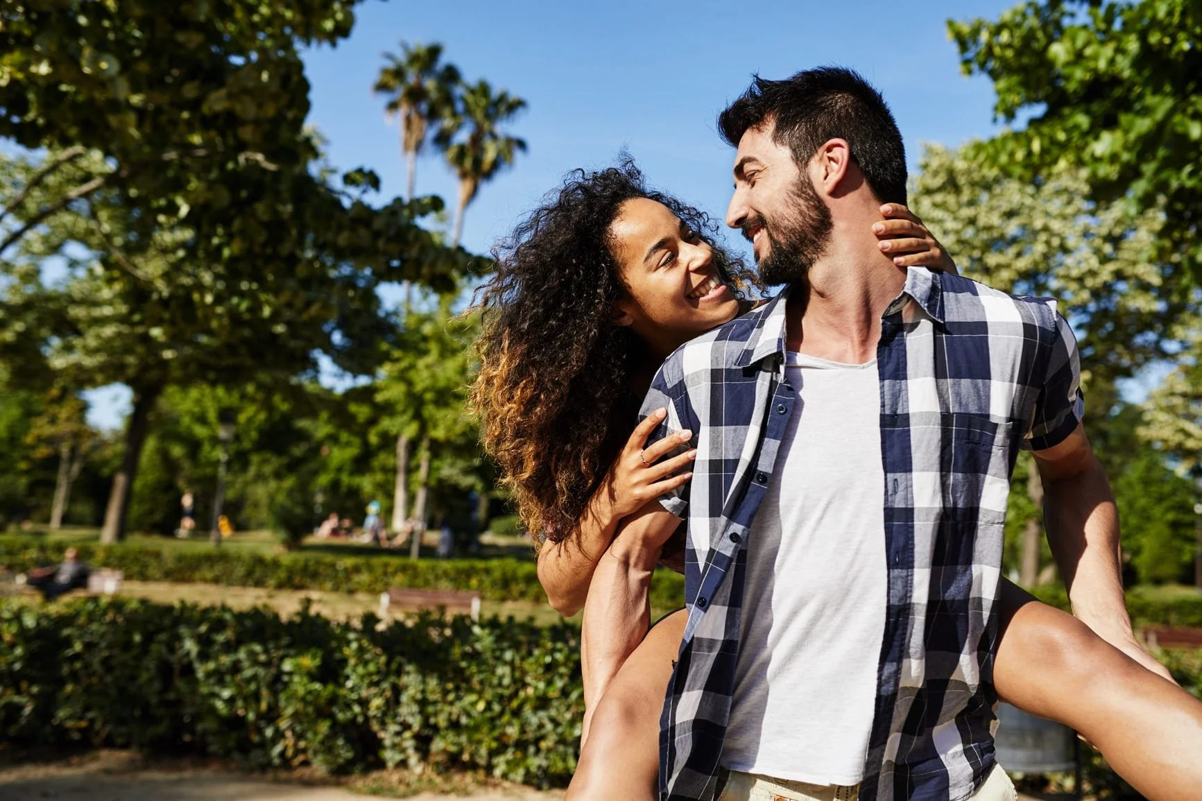 Wedding Anniversary Gift Ideas That Say “I Love You”