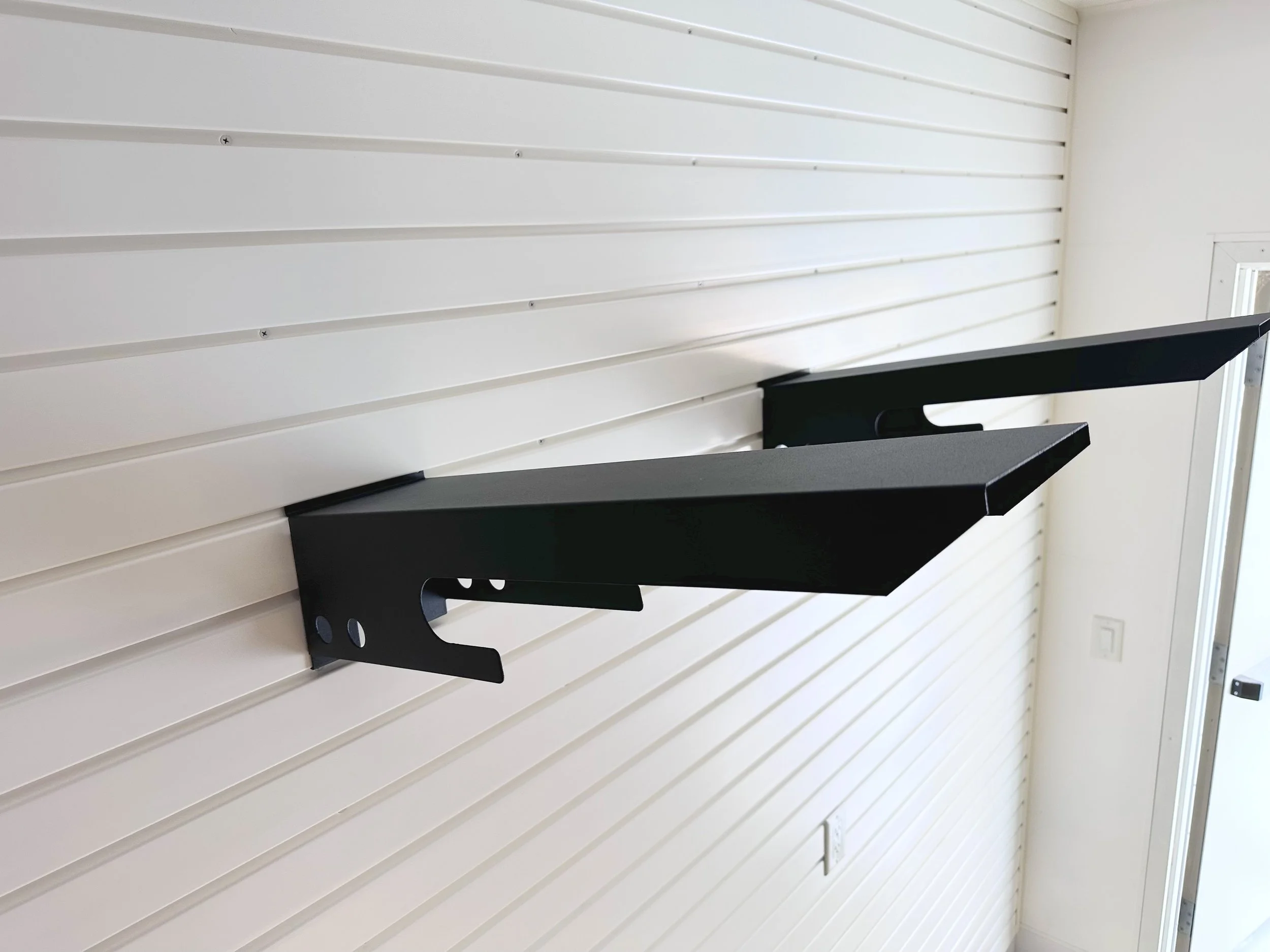 24" Metal Tool Rack — Garage Boss