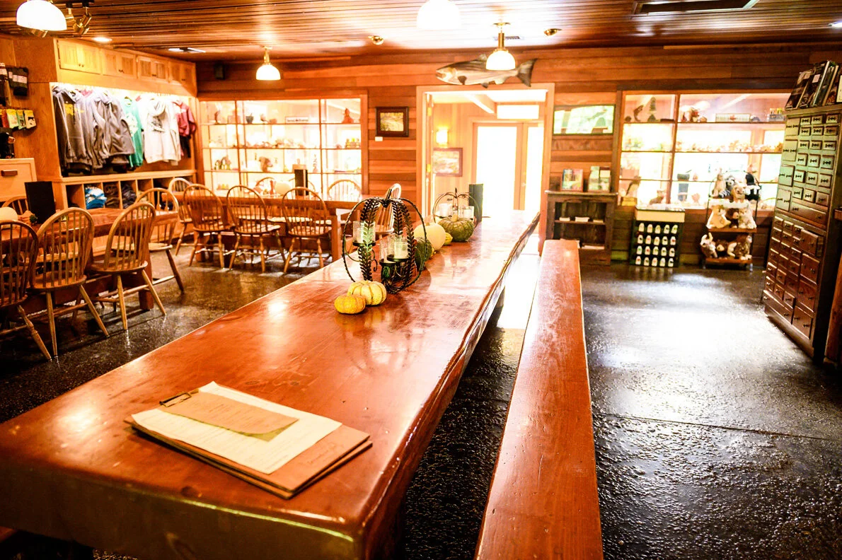 Photo Gallery — Steamboat Inn