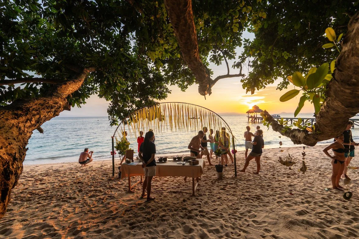 Resort — Coral Eye